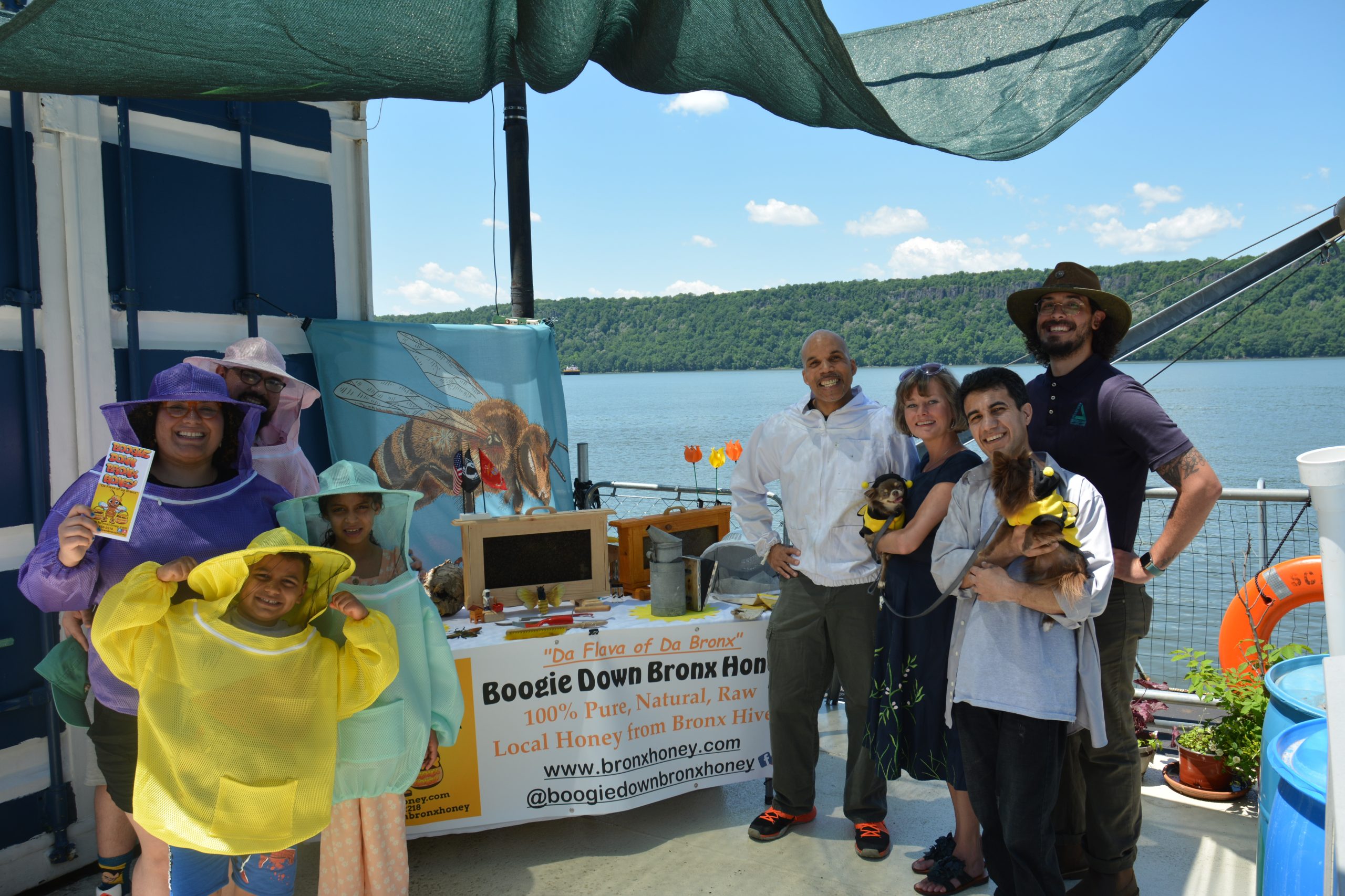 The Science Barge Reopens Welcoming Community Aboard - Groundwork ...
